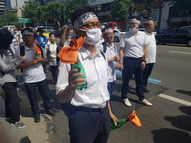 [Photo] A festival for the 30th anniversary of the June Movement ...